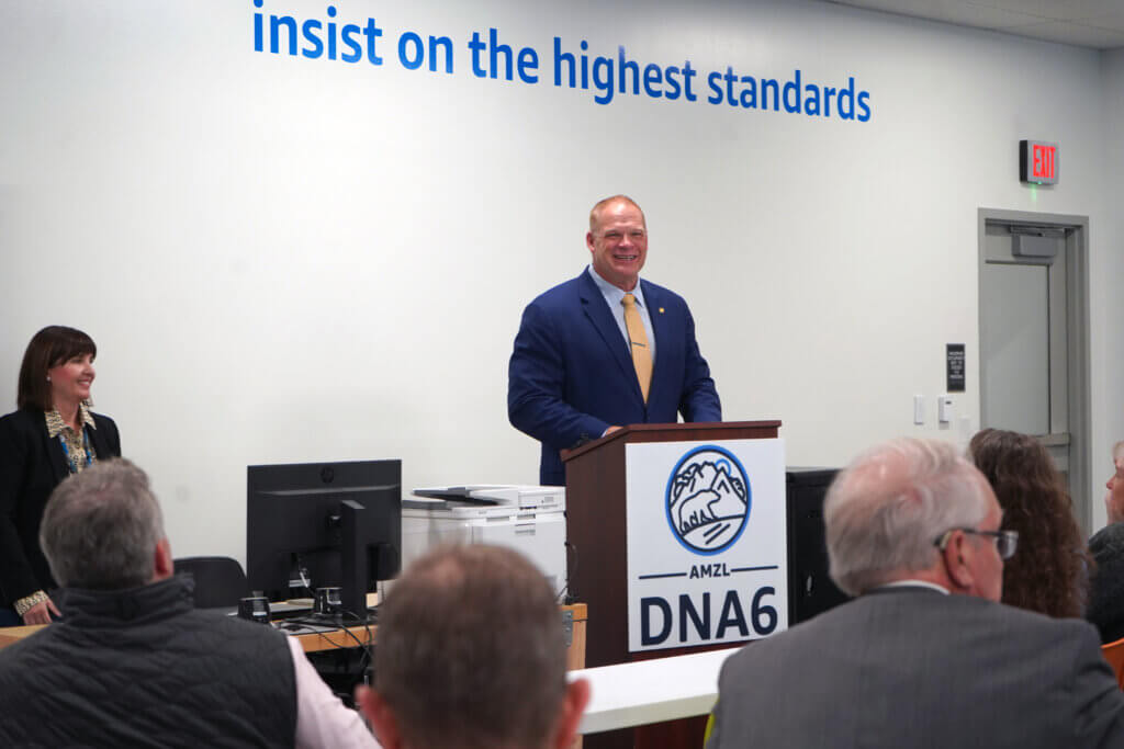 Amazon Unveils DNA6 Delivery Station in Knoxville | Knoxville Chamber®